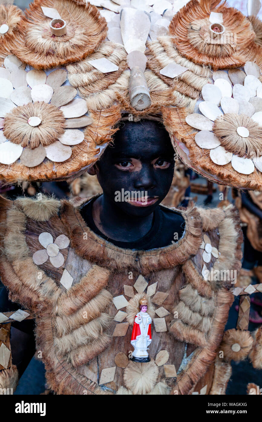 People Dressed In Tribal Costume Parade Through The Streets During The ...