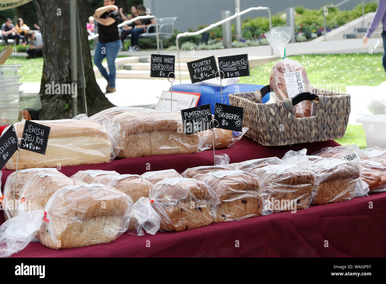 California farmer market hi-res stock photography and images - Alamy