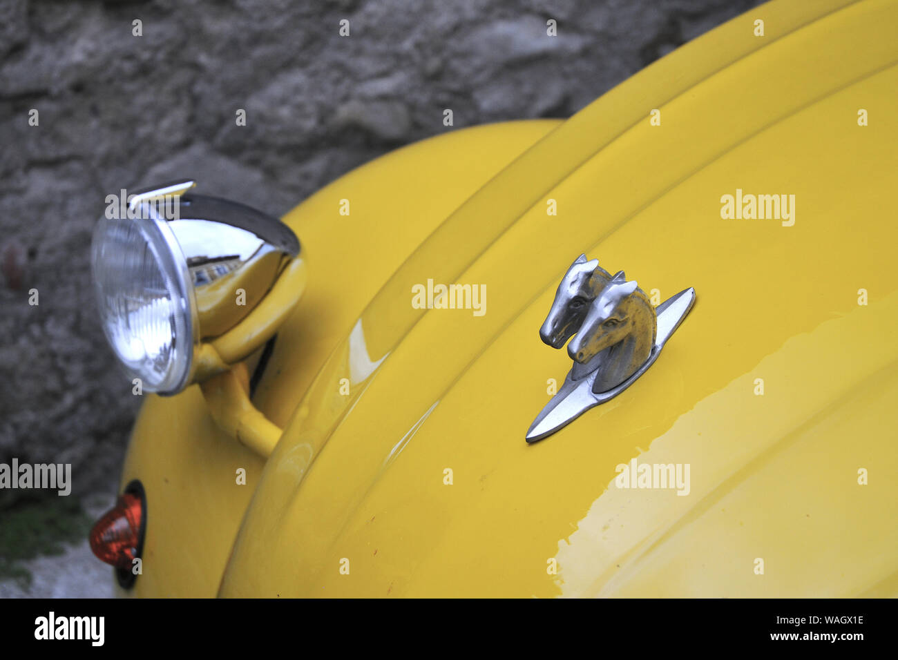 Yellow Citroen 2cv High Resolution Stock Photography and Images - Alamy