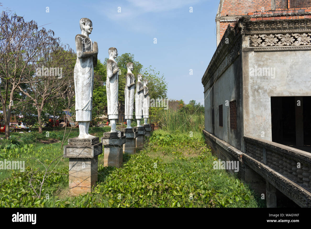 Stone Carved Statues at Wat Ek Phnom Temple, Battambang, Cambodia Stock ...