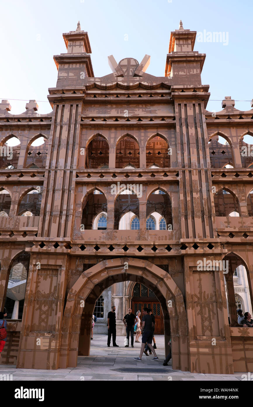 Cardboard model architecture hi-res stock photography and images - Alamy