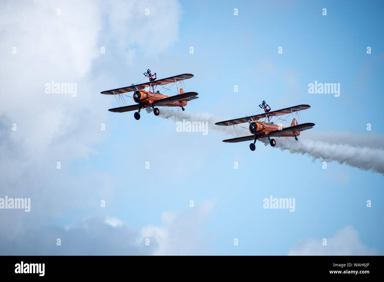 Formation wing walking team hi-res stock photography and images - Alamy