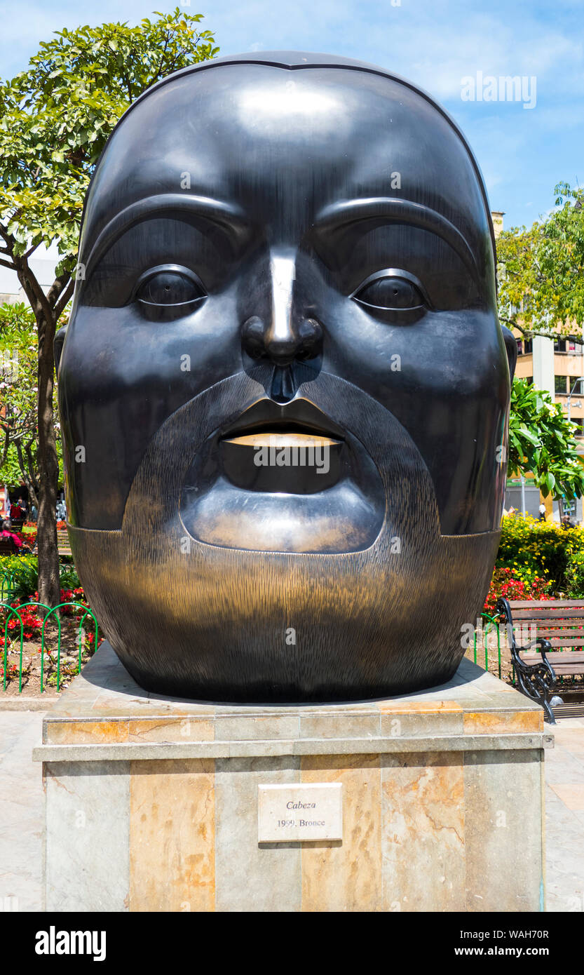 Botero’s Orignall Statue called Head (Gabezo) in The Plaza Botero in ...