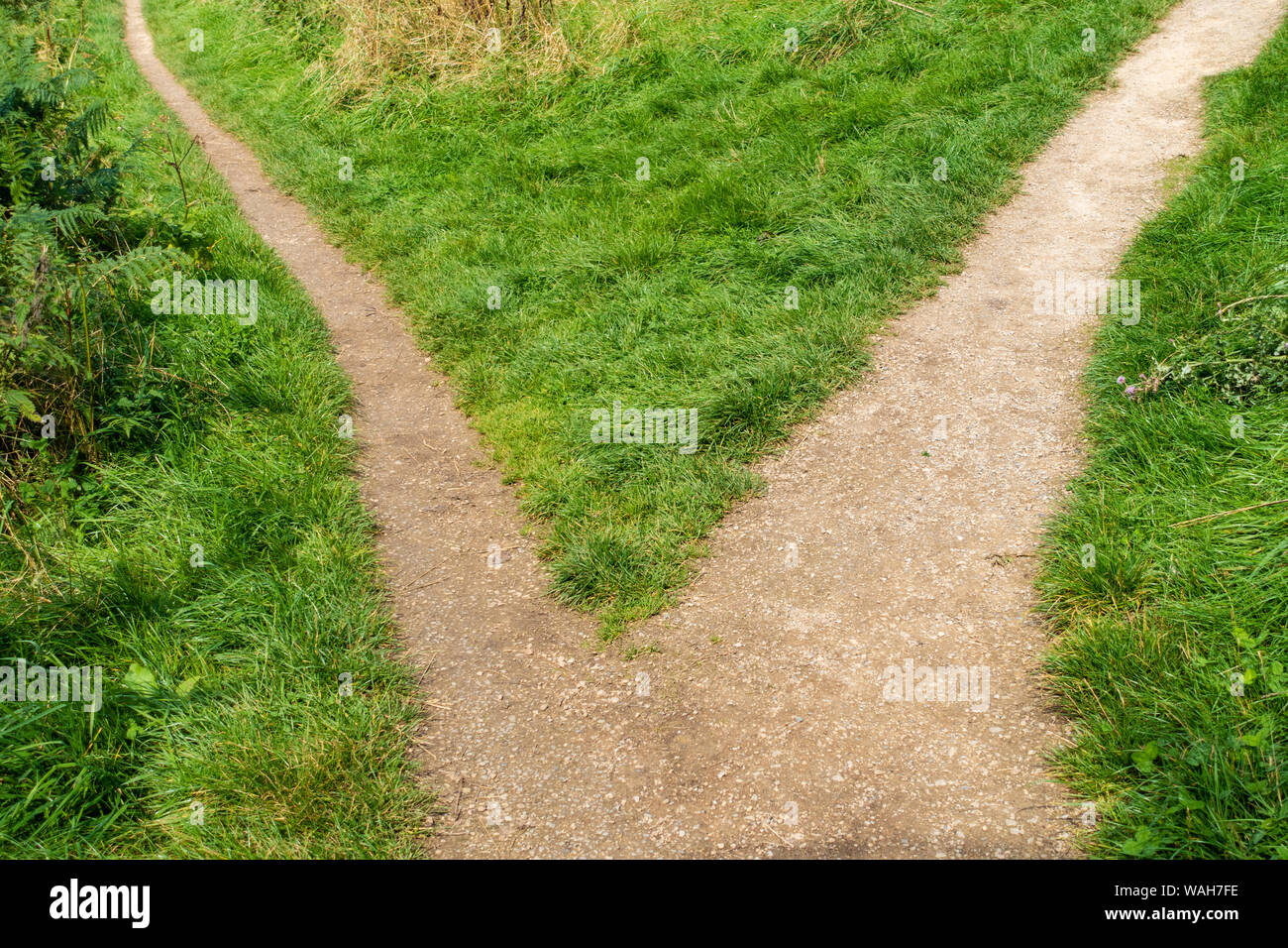 Footpath change of direction Stock Photo - Alamy