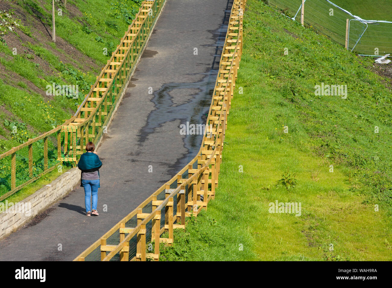 Everyday life in Edinburgh a place of interest for the visitor with ...