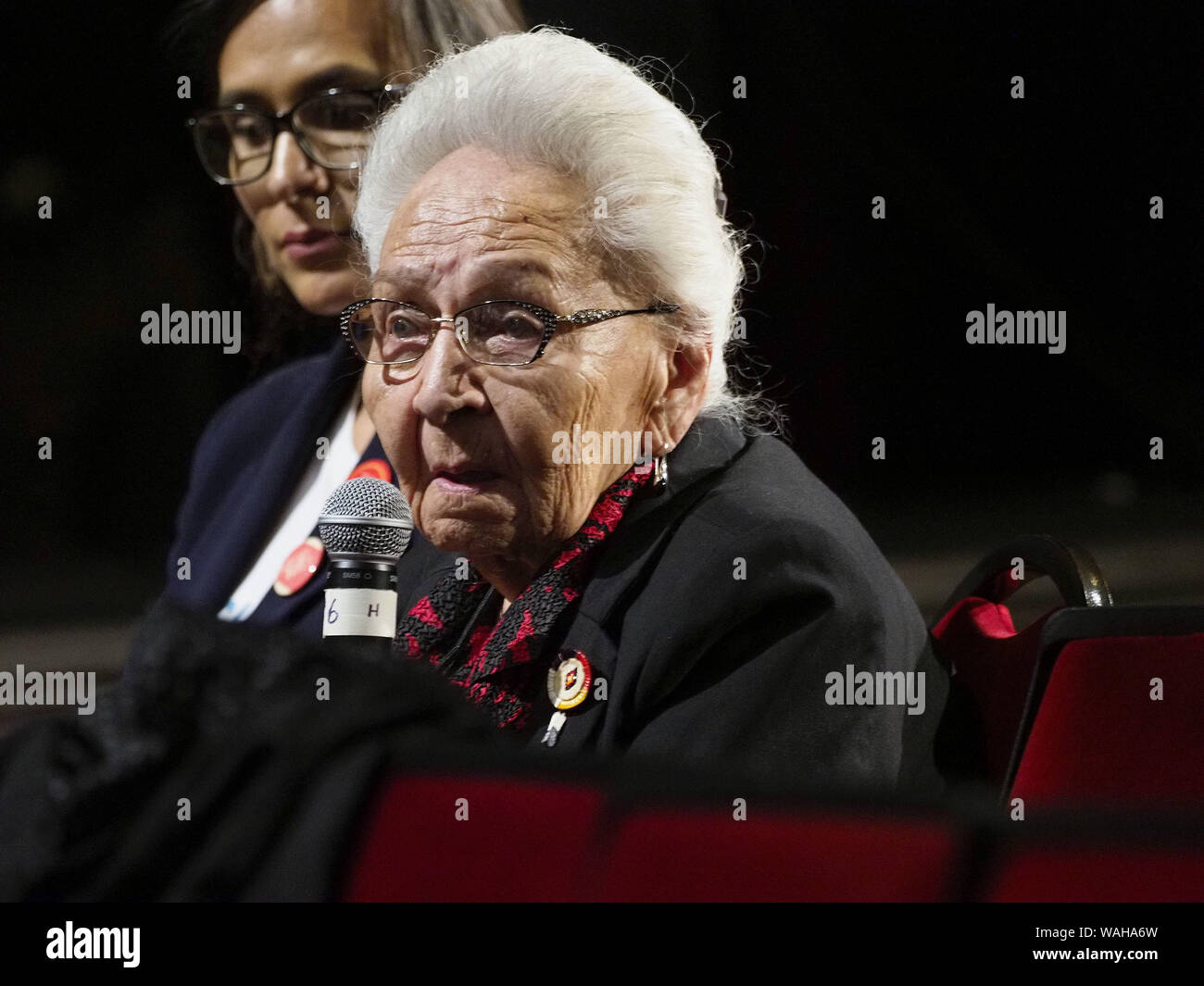 Sioux tribe iowa hi-res stock photography and images - Alamy
