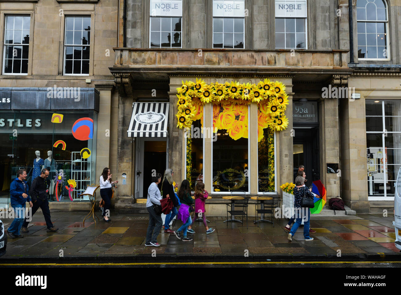 Everyday life in Edinburgh a place of interest for the visitor with ...