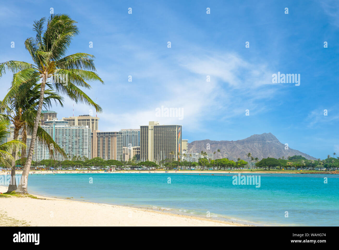 cityscape of honolulu in oahu island, hawaii, us Stock Photo - Alamy