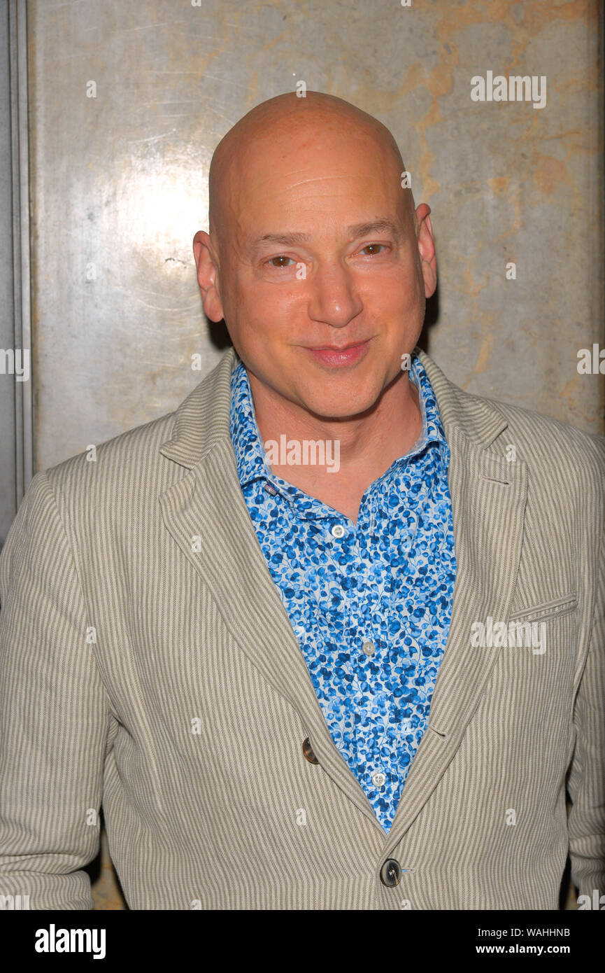 NEW YORK, NY - AUGUST 19: Actor Evan Handler attends as Saks Fifth ...
