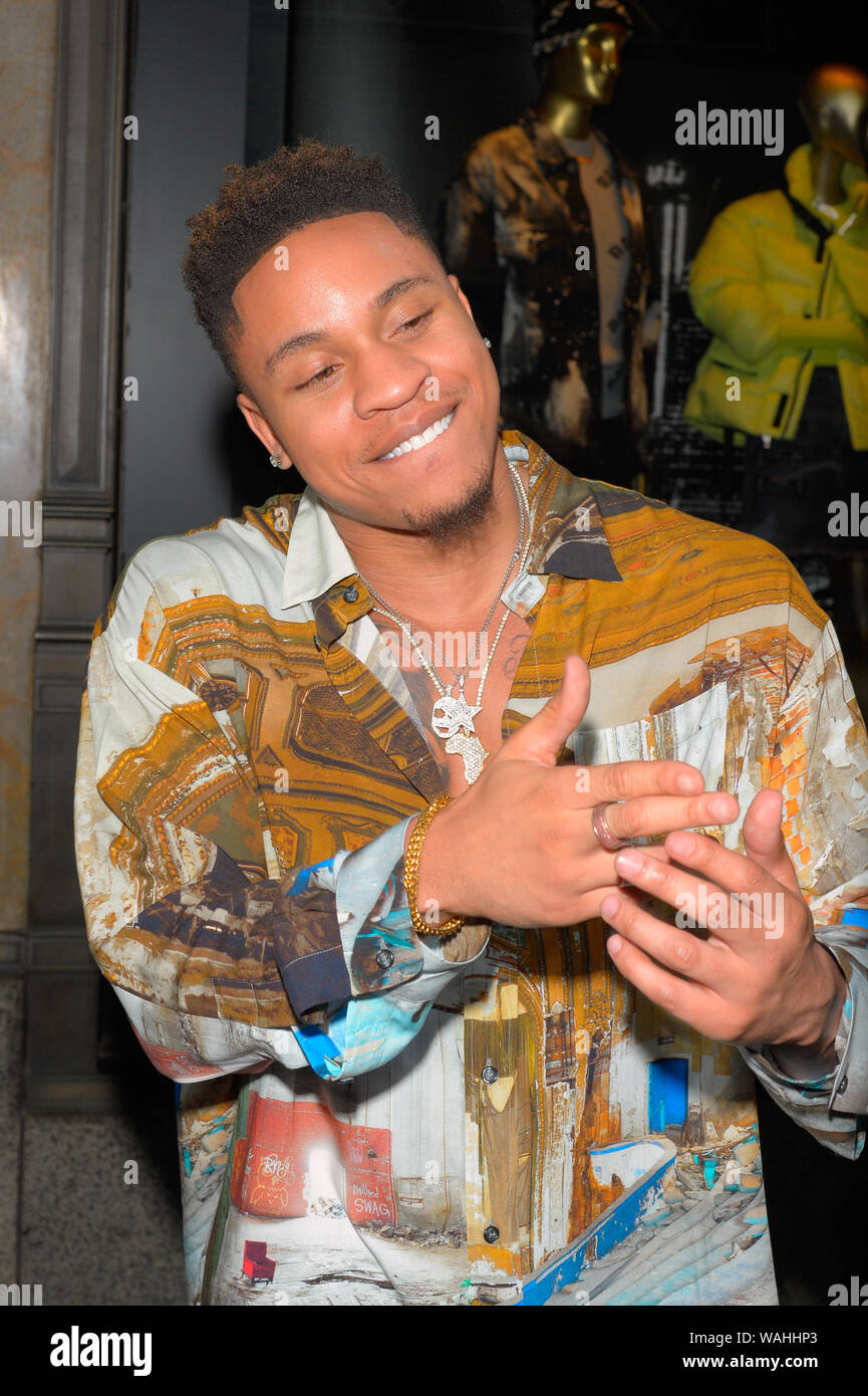 NEW YORK, NY - AUGUST 19: Actor Rotimi Akinosho attends as Saks Fifth ...
