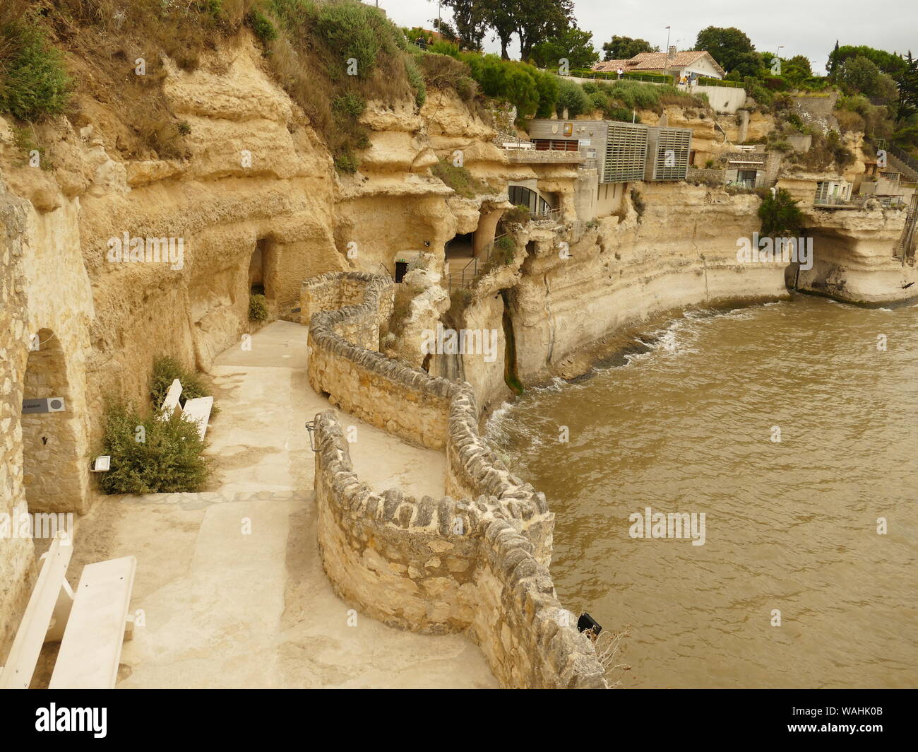 Troglodyte caves in the cliffs of meschers hi-res stock photography and ...