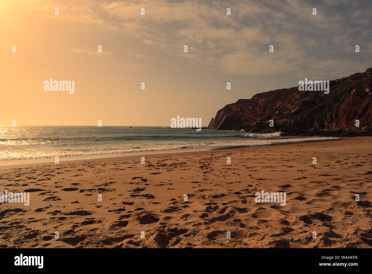 Lonely place hi-res stock photography and images - Alamy