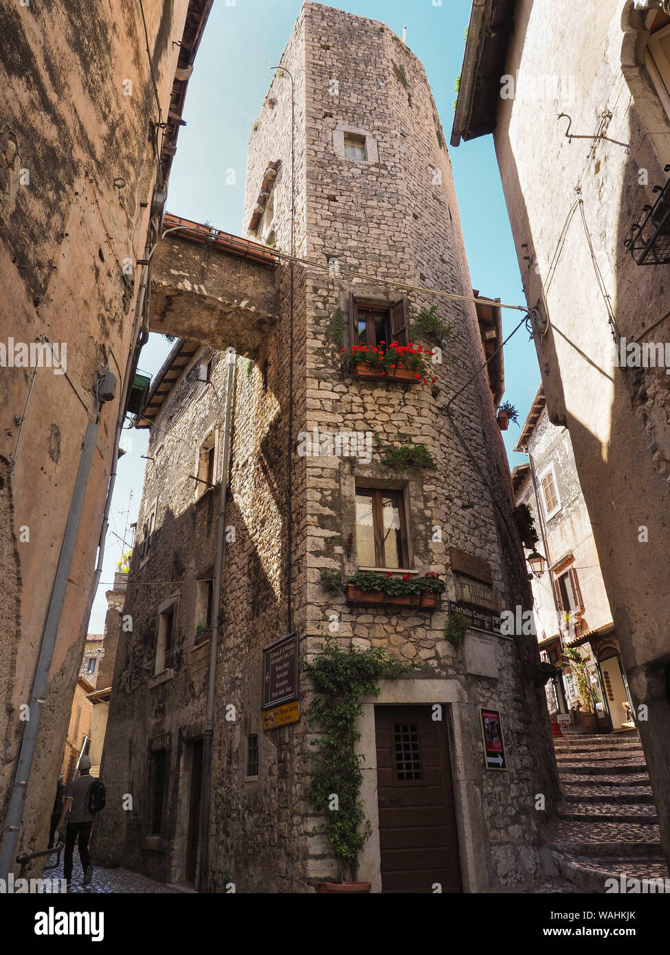 Medieval fortress doors hi-res stock photography and images - Alamy