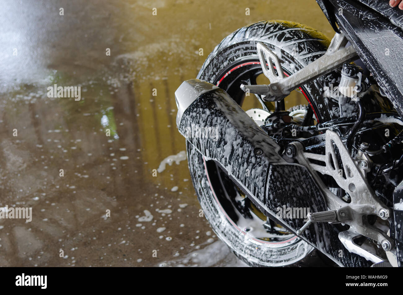 Motorcycle wash hi-res stock photography and images - Alamy