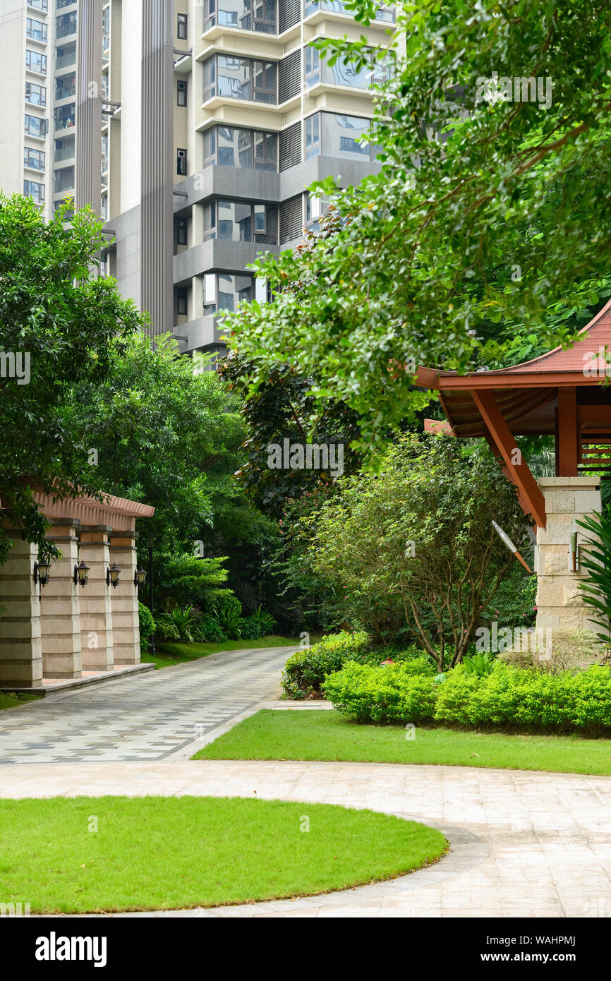 pathway in outdoor of a residential building Stock Photo - Alamy