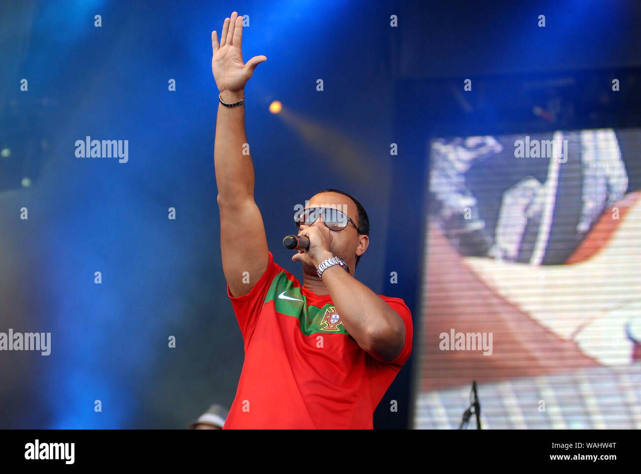 Singer rapper portugues boss ac hi-res stock photography and images - Alamy