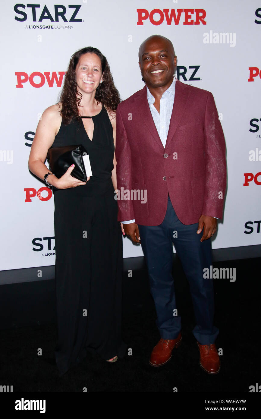 Ty jones hi-res stock photography and images - Alamy