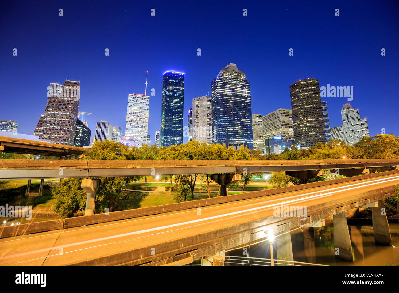 Houston skyline sunset beautiful sky hi-res stock photography and ...