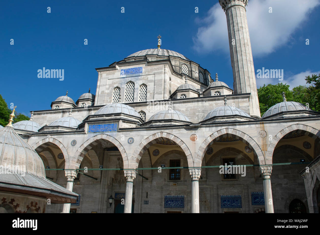 Front view of a mosque in Turkey Stock Photo - Alamy