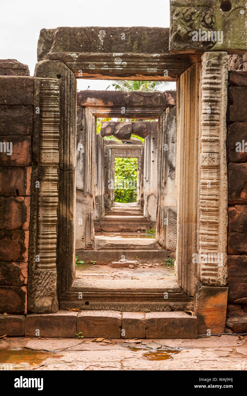 Phimai temple hi-res stock photography and images - Alamy