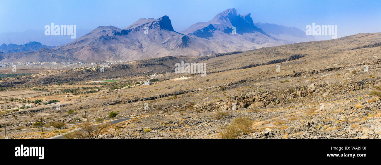 Panorama. Oman desert landscape. Abandoned Mud City in background Stock ...