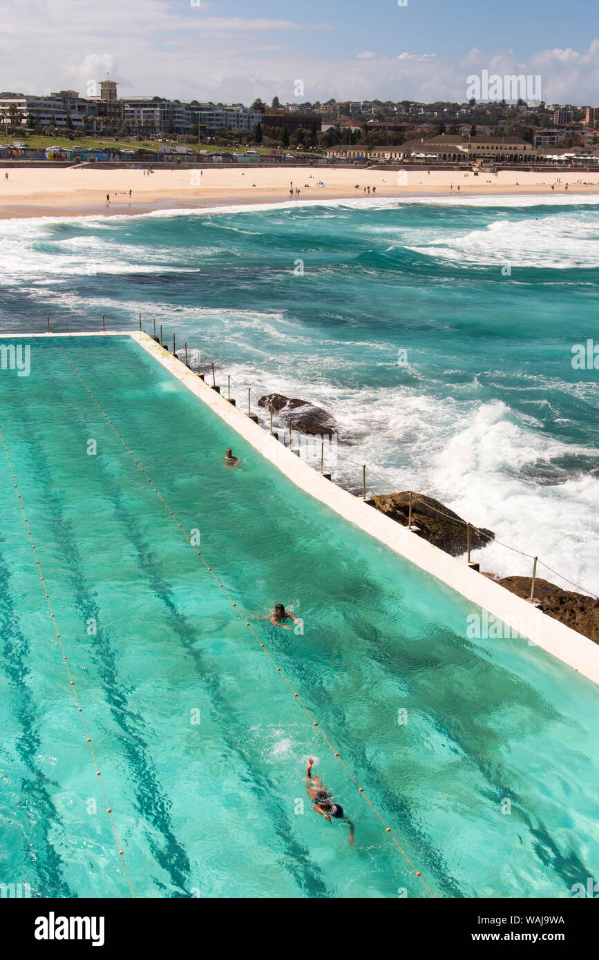 Australia, New South Wales, Sydney. Eastern Beaches. Bondi to Coogee ...