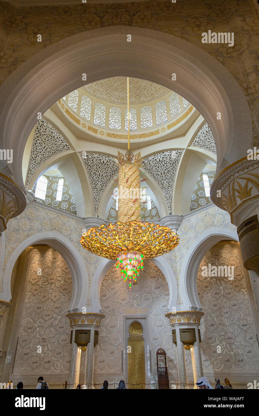 Chandelier in Sheik Sayed Mosque. Abu Dhabi, UAE. (FOR EDITORIAL USE ...