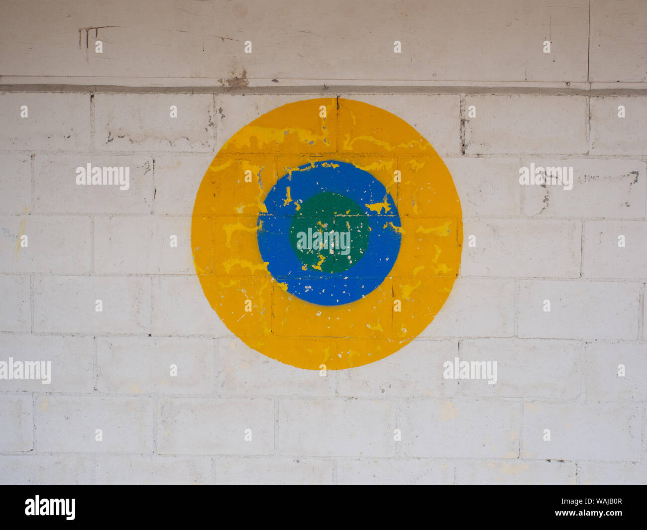 Painted Target On A Concrete Block Ball Stock Photo - Alamy