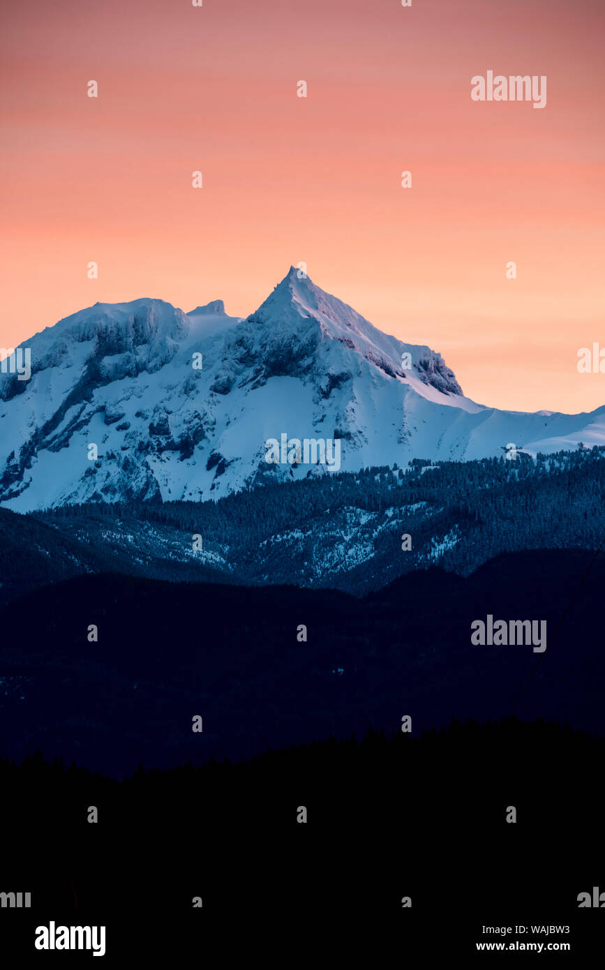 Canada, British Columbia. Squamish, Mount Garibaldi at sunrise Stock ...