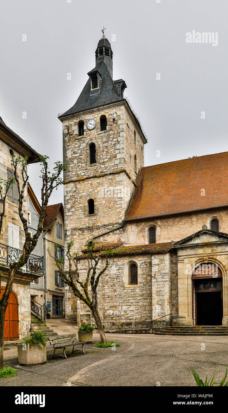 France, Cajarc. Church square Stock Photo - Alamy