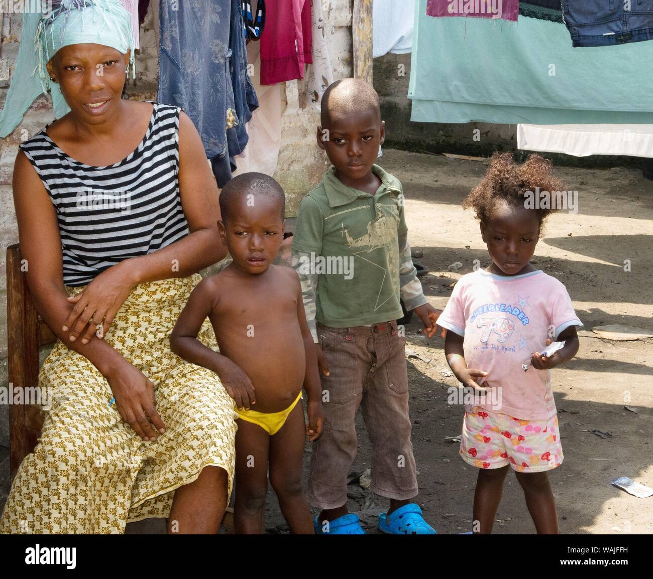 2015 west point monrovia slums hi-res stock photography and images - Alamy