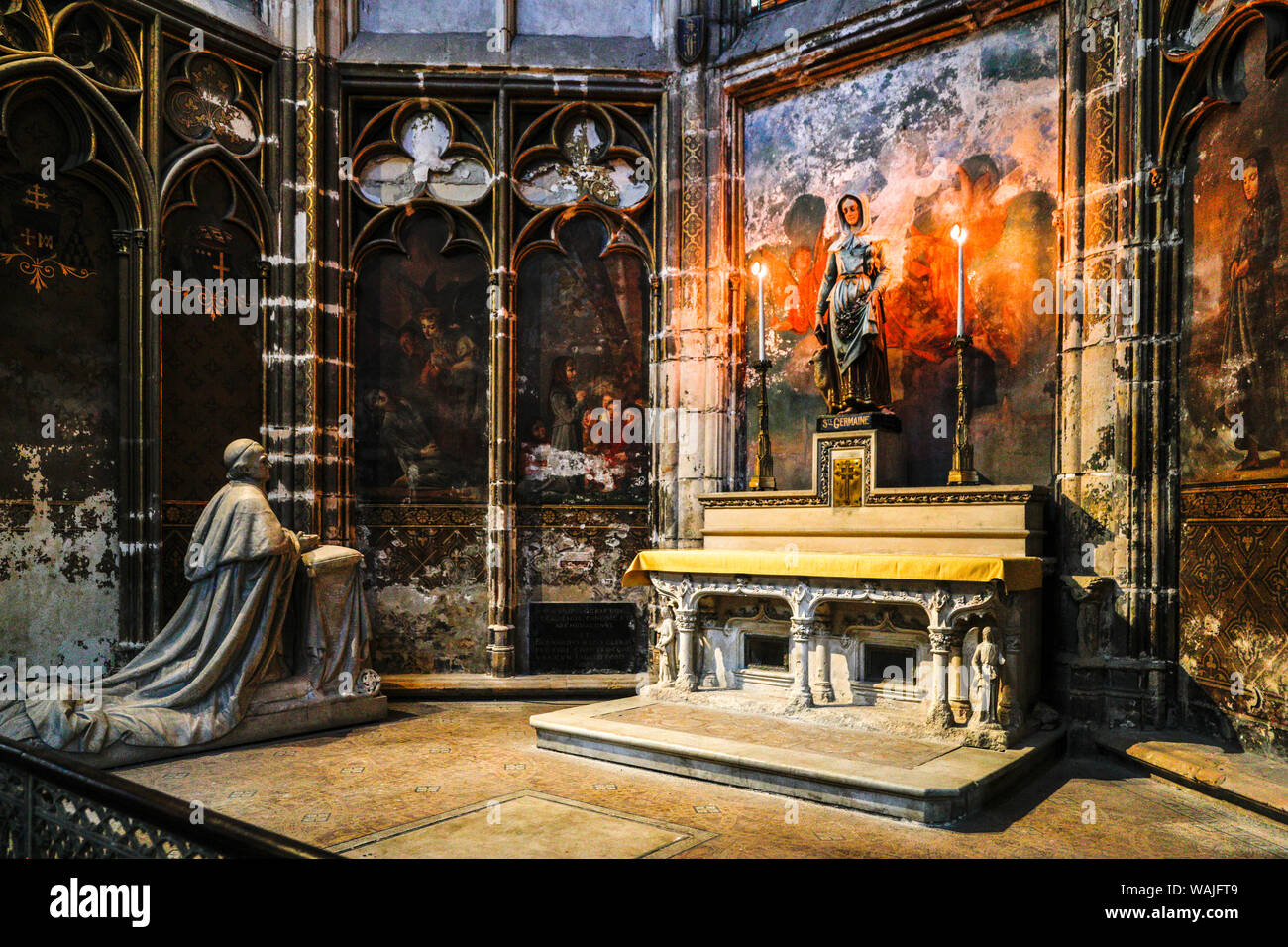 St etienne interior hi-res stock photography and images - Alamy