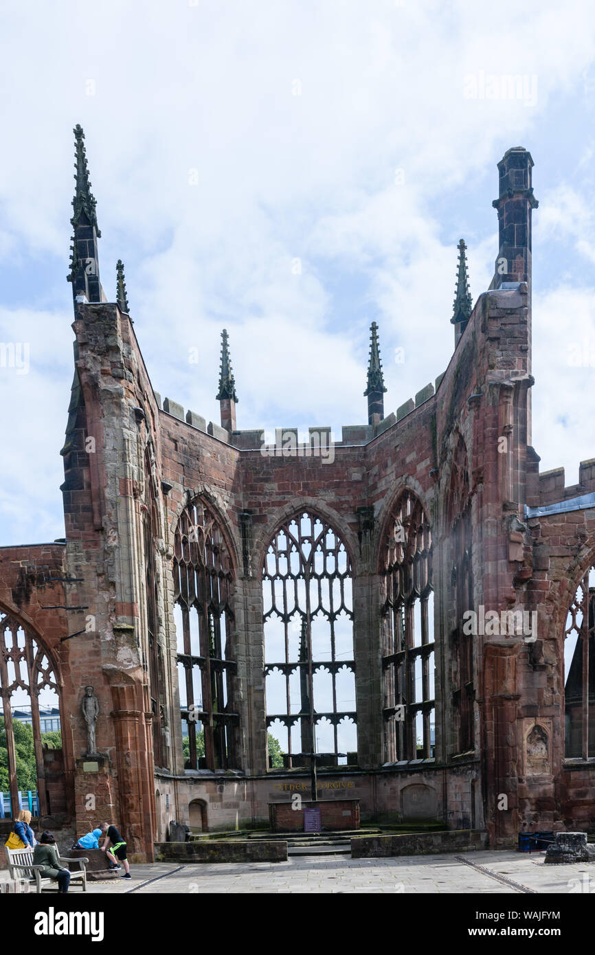 Coventry Cathedral Ruins Stock Photo - Alamy
