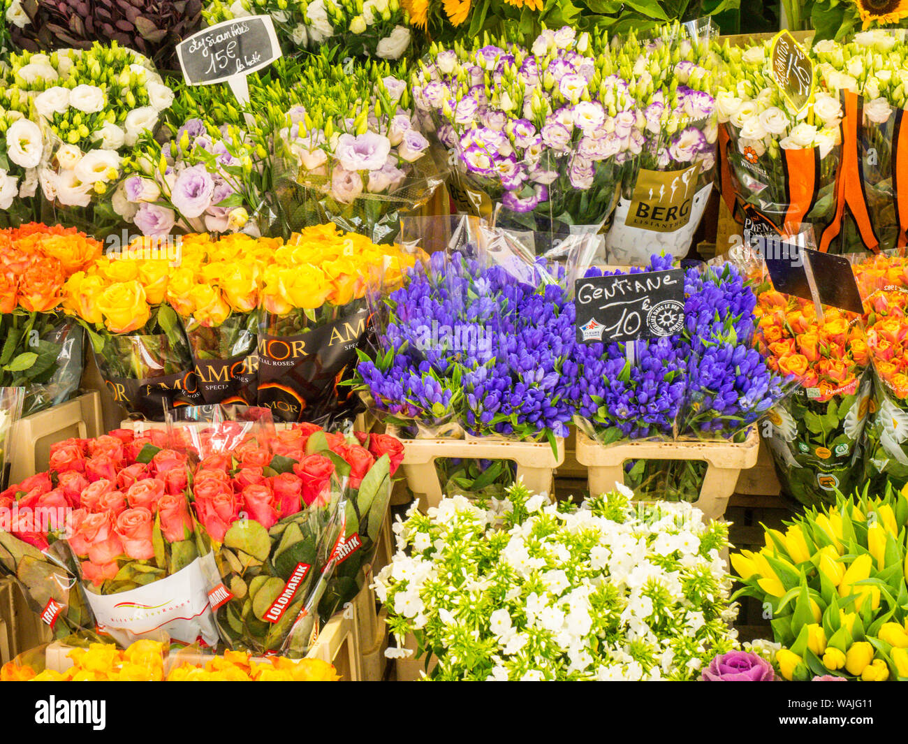 Flower market, Rue Cler, Paris Stock Photo - Alamy