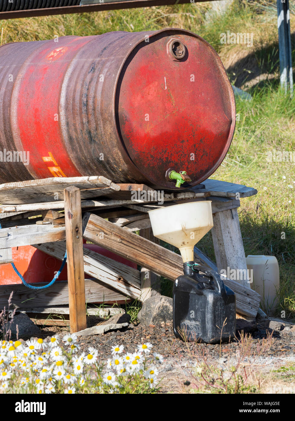 Gasoline barrel hi-res stock photography and images - Alamy