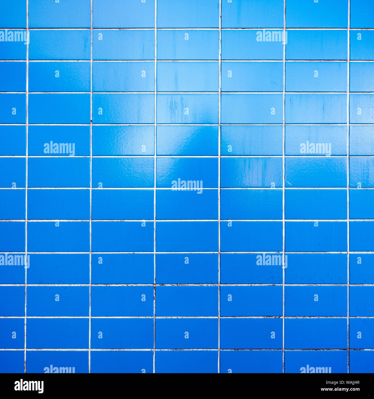 Dirty bathroom tiles blue hi-res stock photography and images - Alamy