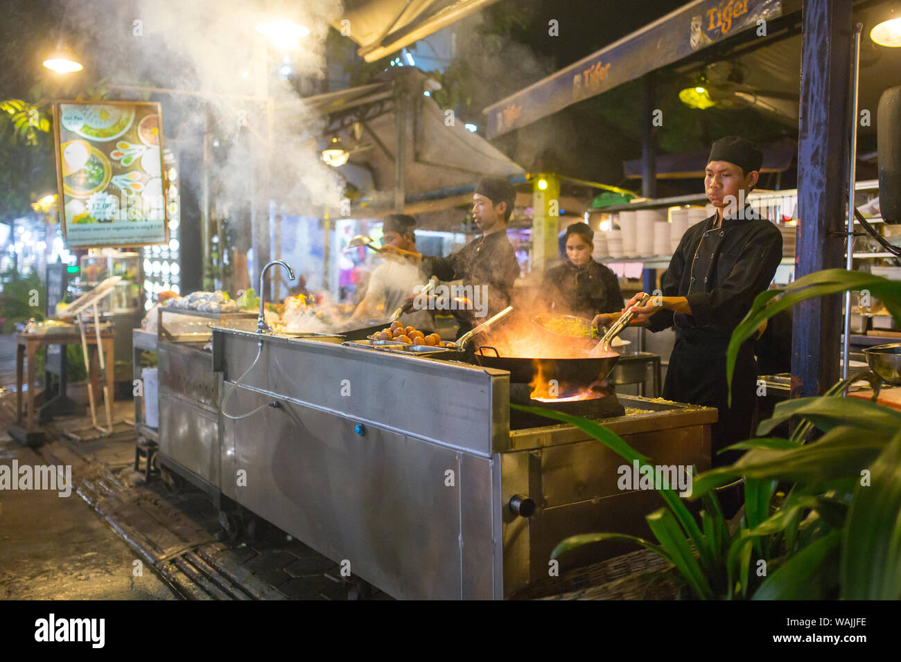Food in cambodia hi-res stock photography and images - Alamy