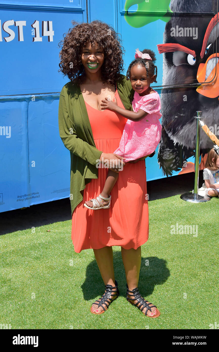 GloZell Green and her daughter O'Zell Gloriana De Green Simon attending ...
