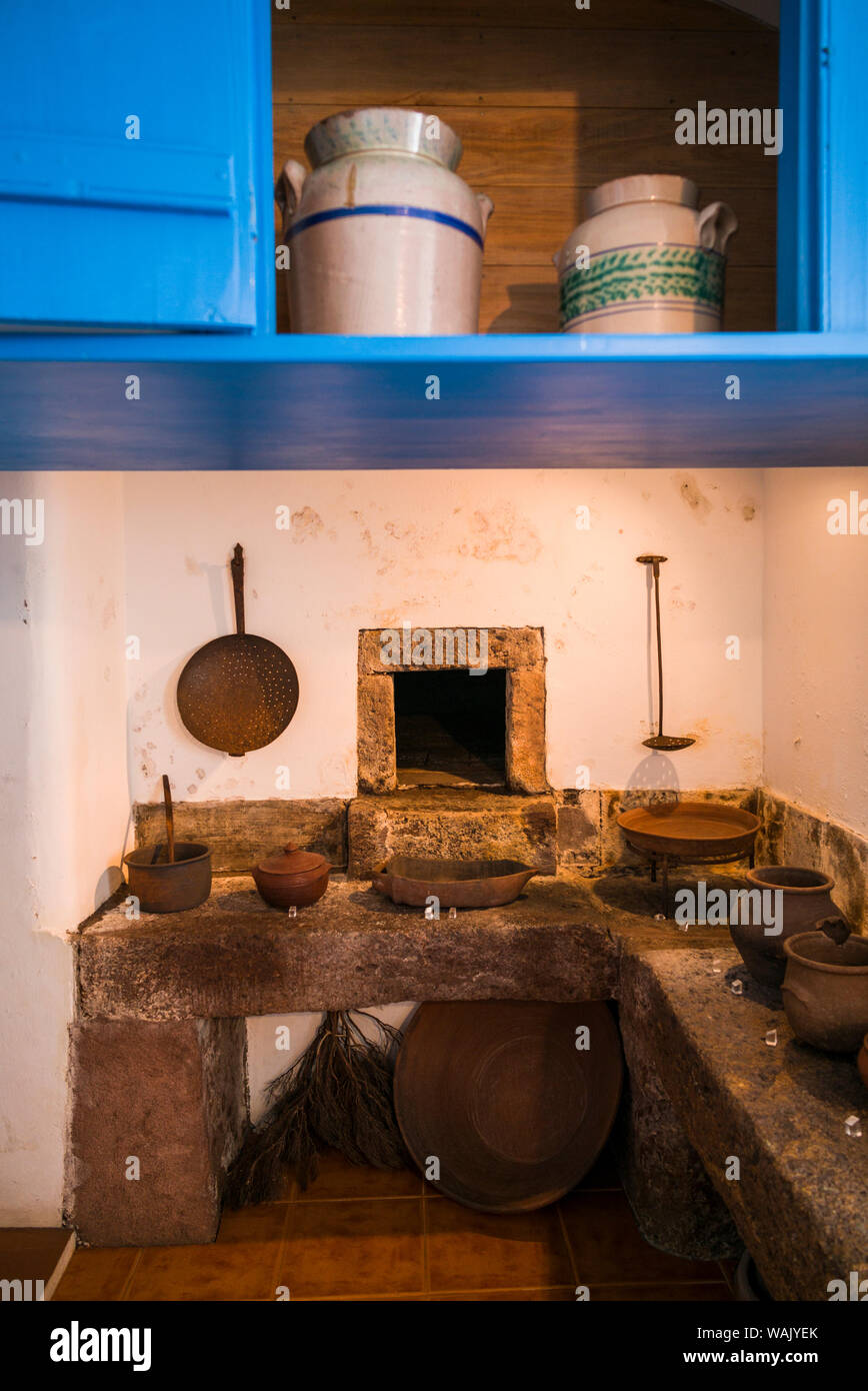 Interior kitchen island hi-res stock photography and images - Alamy