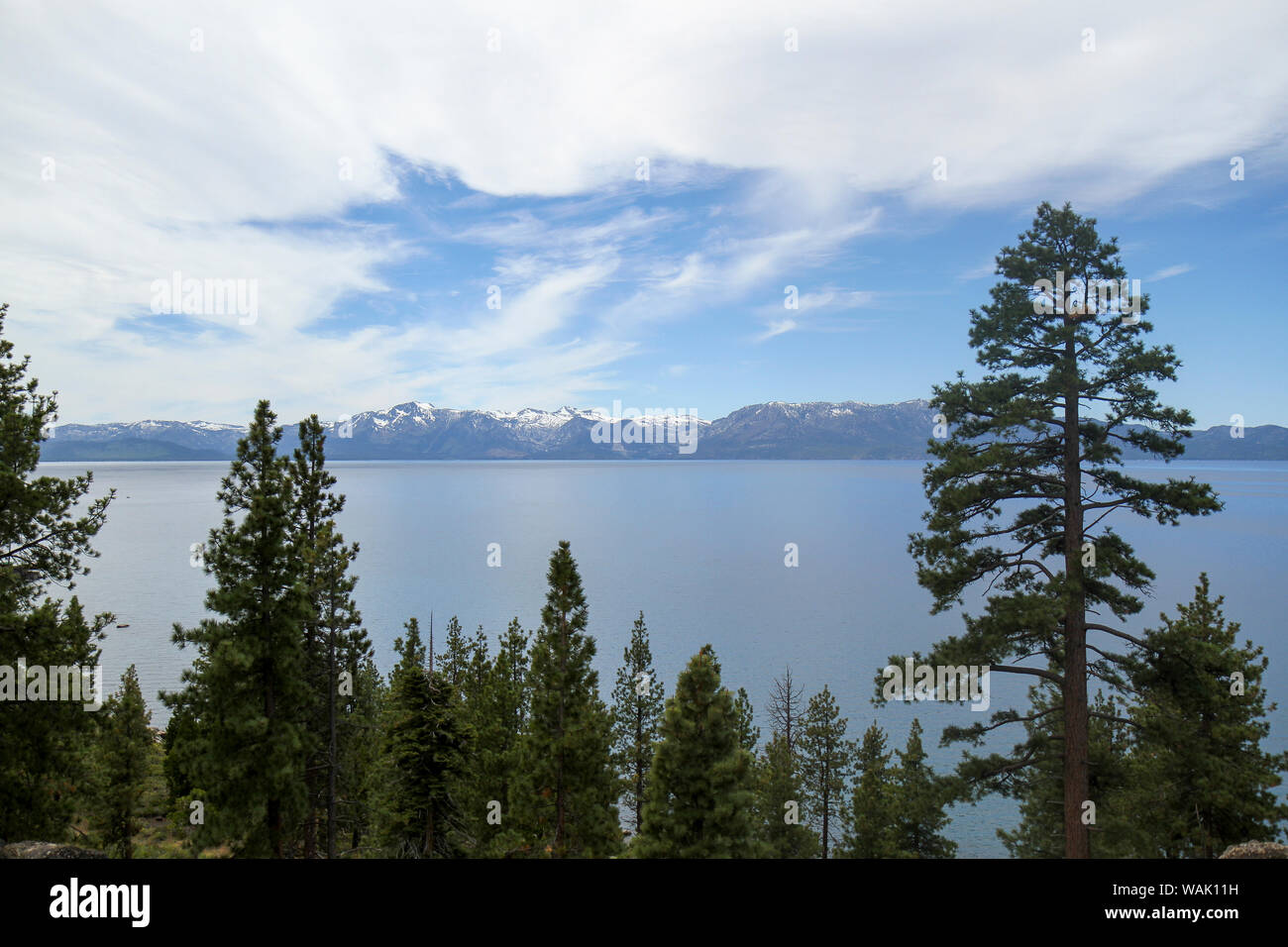 Logan lake hi-res stock photography and images - Alamy