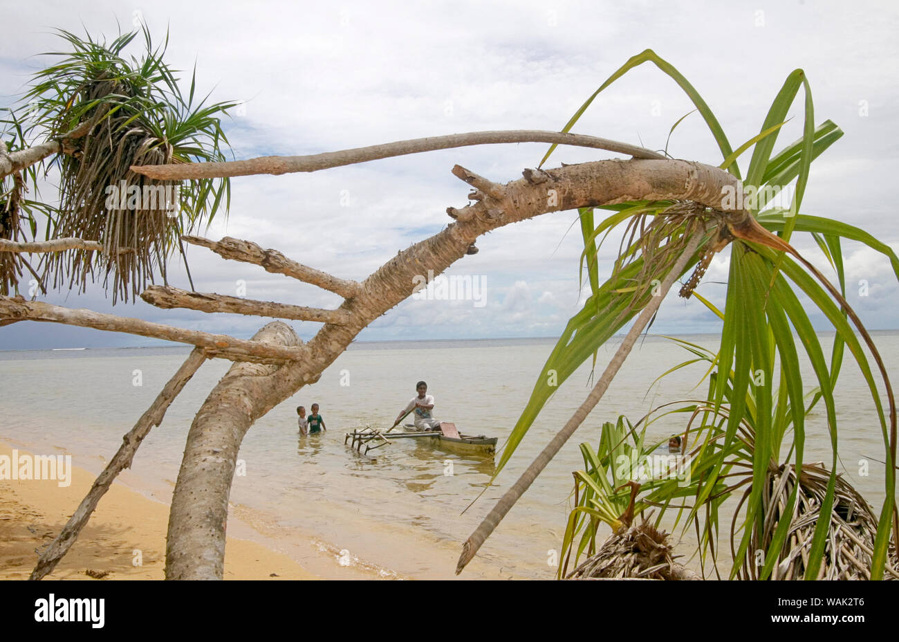 Micronesia outrigger hi-res stock photography and images - Alamy