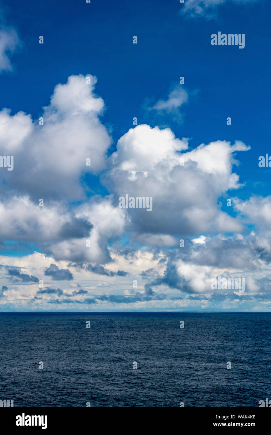 Panama blue hi-res stock photography and images - Alamy