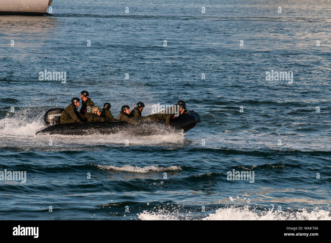 Naval special warfare hi-res stock photography and images - Alamy