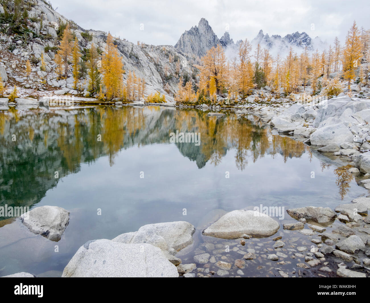 USA, Washington State. Alpine Lakes Wilderness, Enchantment Lakes ...