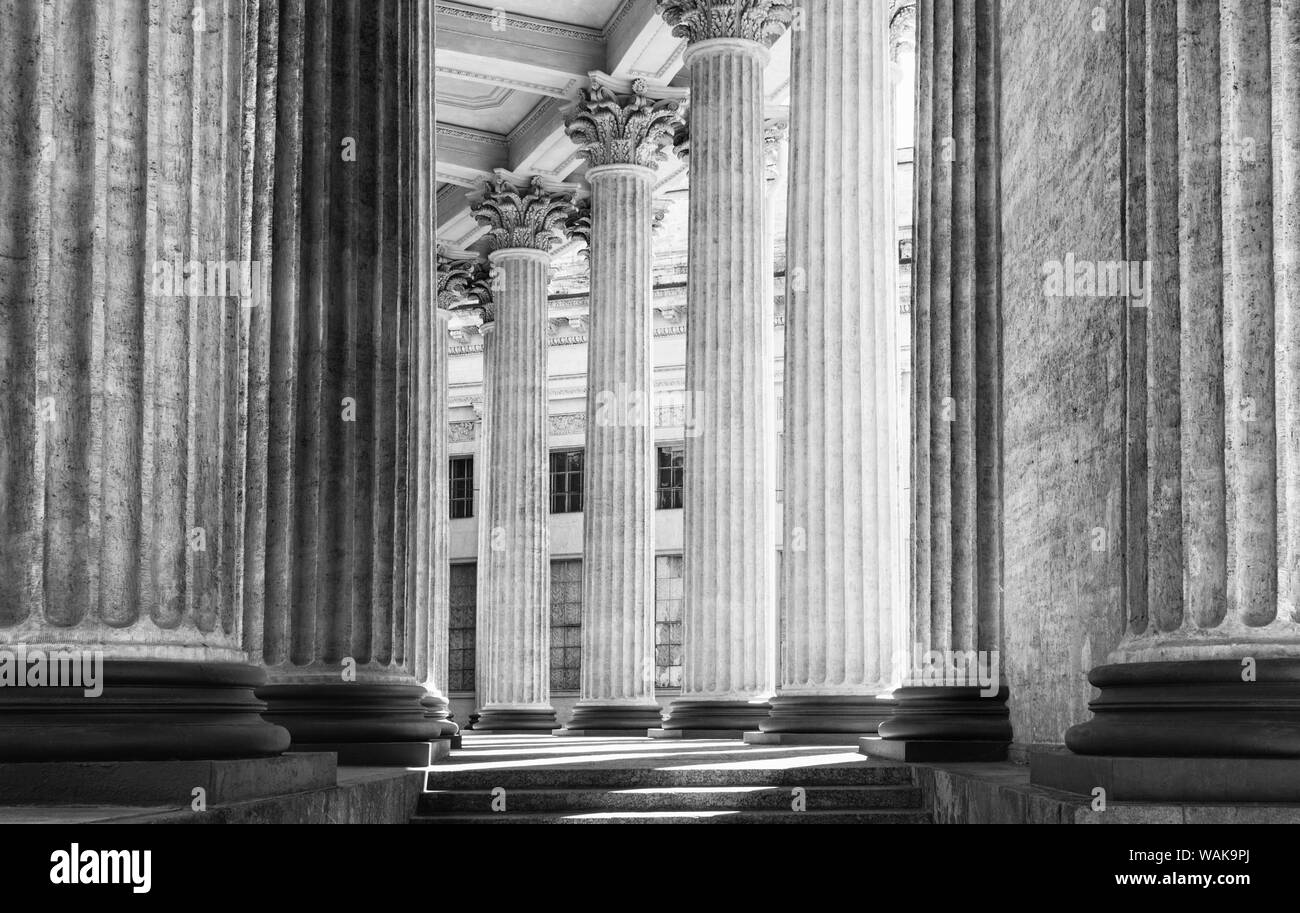 Columns of the Kazan Cathedral (Kazanskiy Kafedralniy Sobor), Saint Petersburg, Russia Stock ...