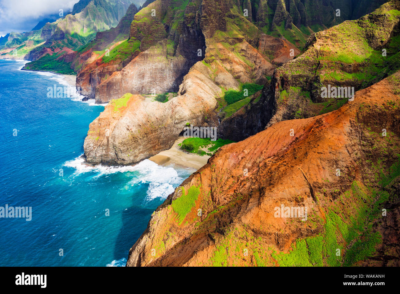 Honopu Arch and Honopu Beach on the Na Pali Coast, Coast Wilderness ...