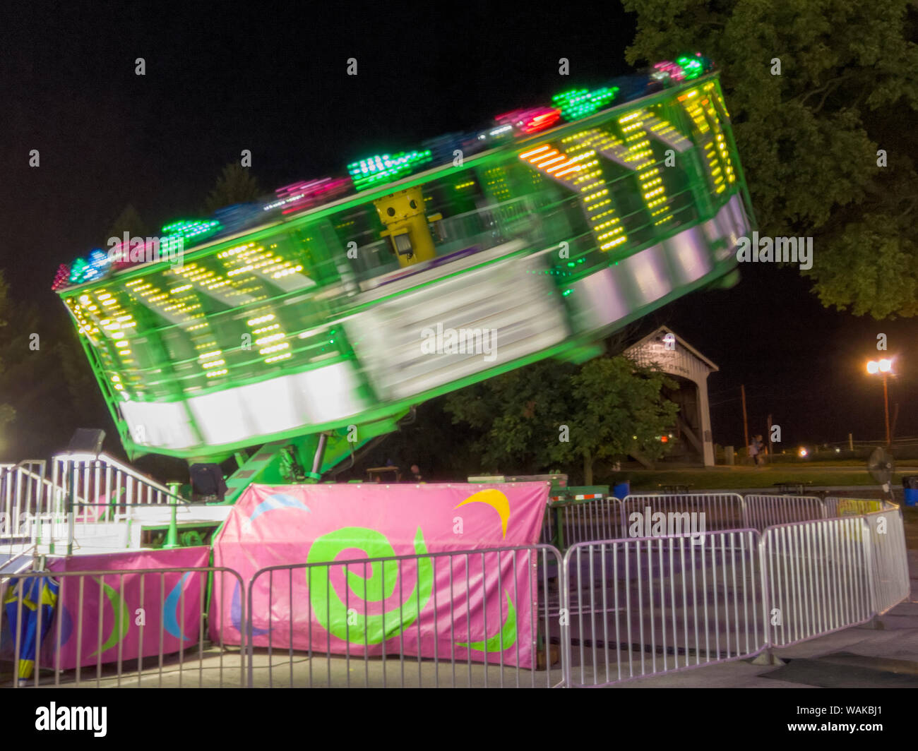 Spinning gallery hi-res stock photography and images - Alamy