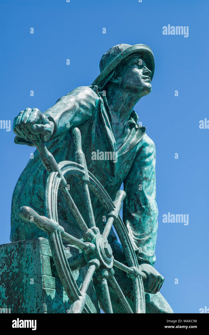 USA, Massachusetts, Cape Ann, Gloucester. Man at the Wheel statue ...