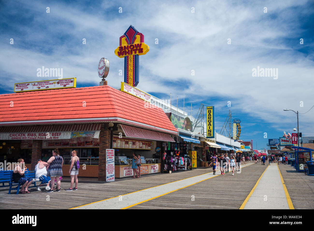 Wildwood boardwalk hi-res stock photography and images - Alamy