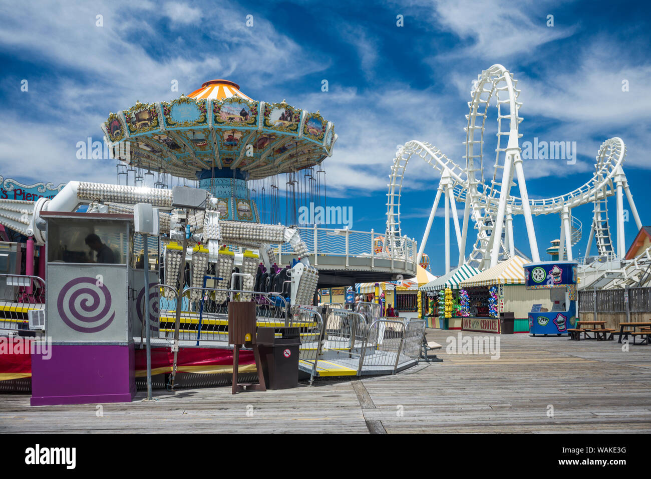 USA, New Jersey, Wildwoods. Wildwood Boardwalk and amusement park ride ...